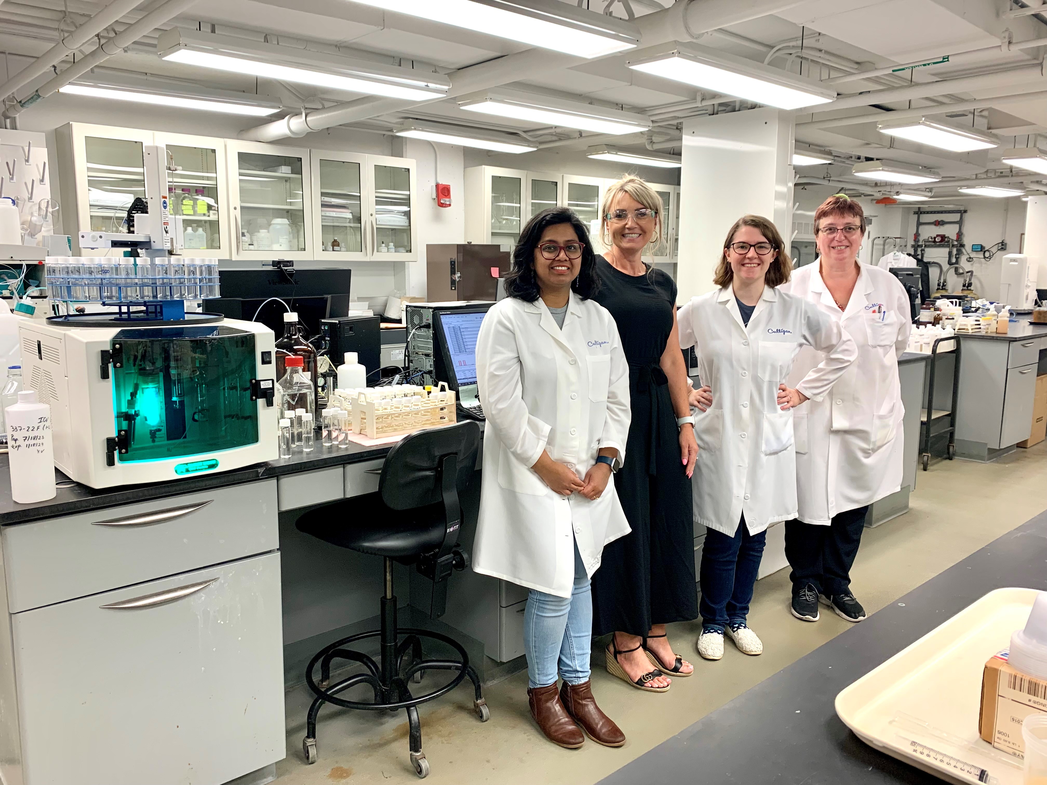 From left to right: Shalini Kotturi, Lab Coordinator; Maria Mozdzen ...